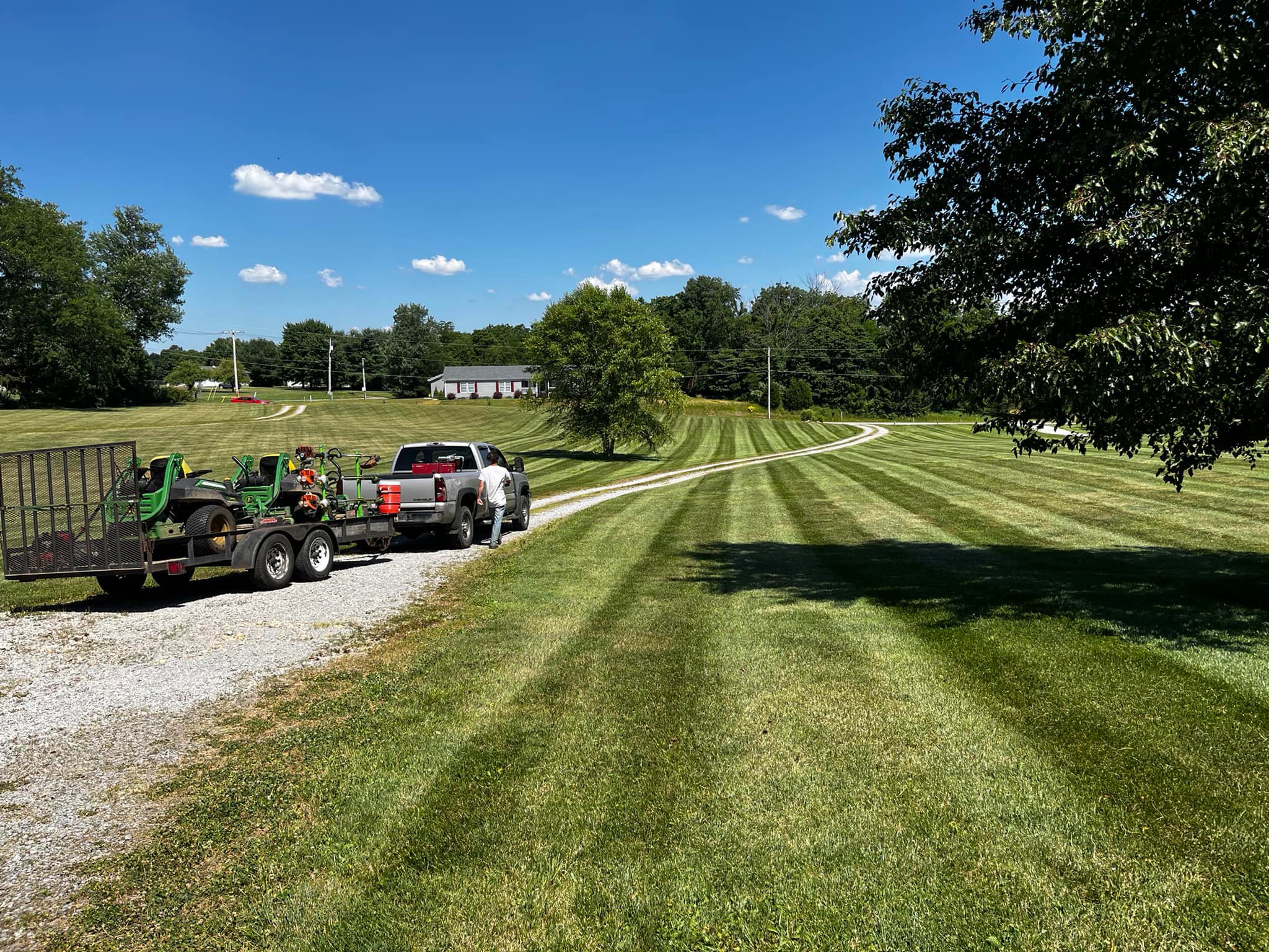 Raypole's Mowing, LLC – Lawn Care Greenfield, OH